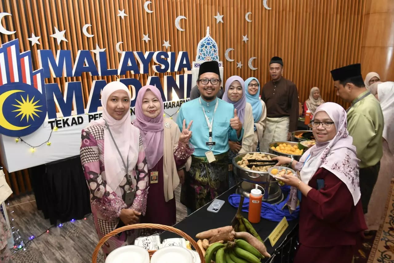 Majlis Hari Raya MADANI Kementerian Kewangan Meriah
