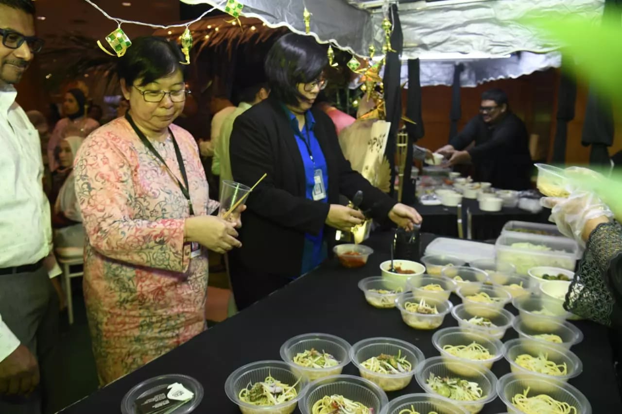 Majlis Hari Raya MADANI Kementerian Kewangan Meriah