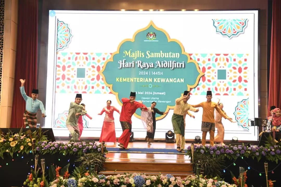 Majlis Hari Raya MADANI Kementerian Kewangan Meriah