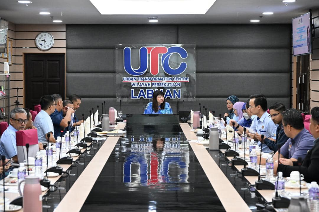 Sesi Turun Padang Ke Pasar Sentral & UTC Labuan