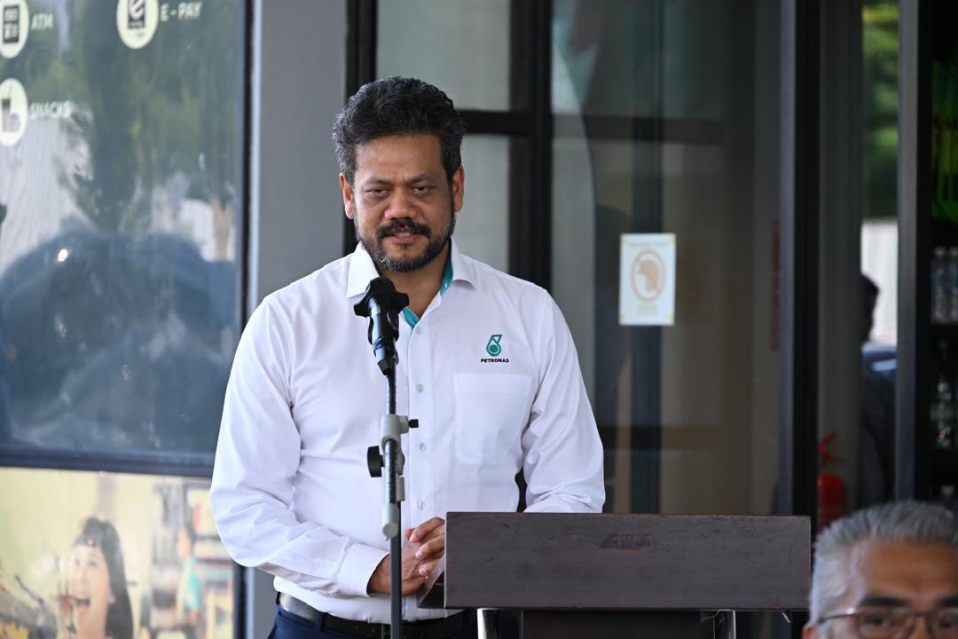 Sesi Tinjauan Di Stesen Petronas Jalan Pohon Batu, Labuan