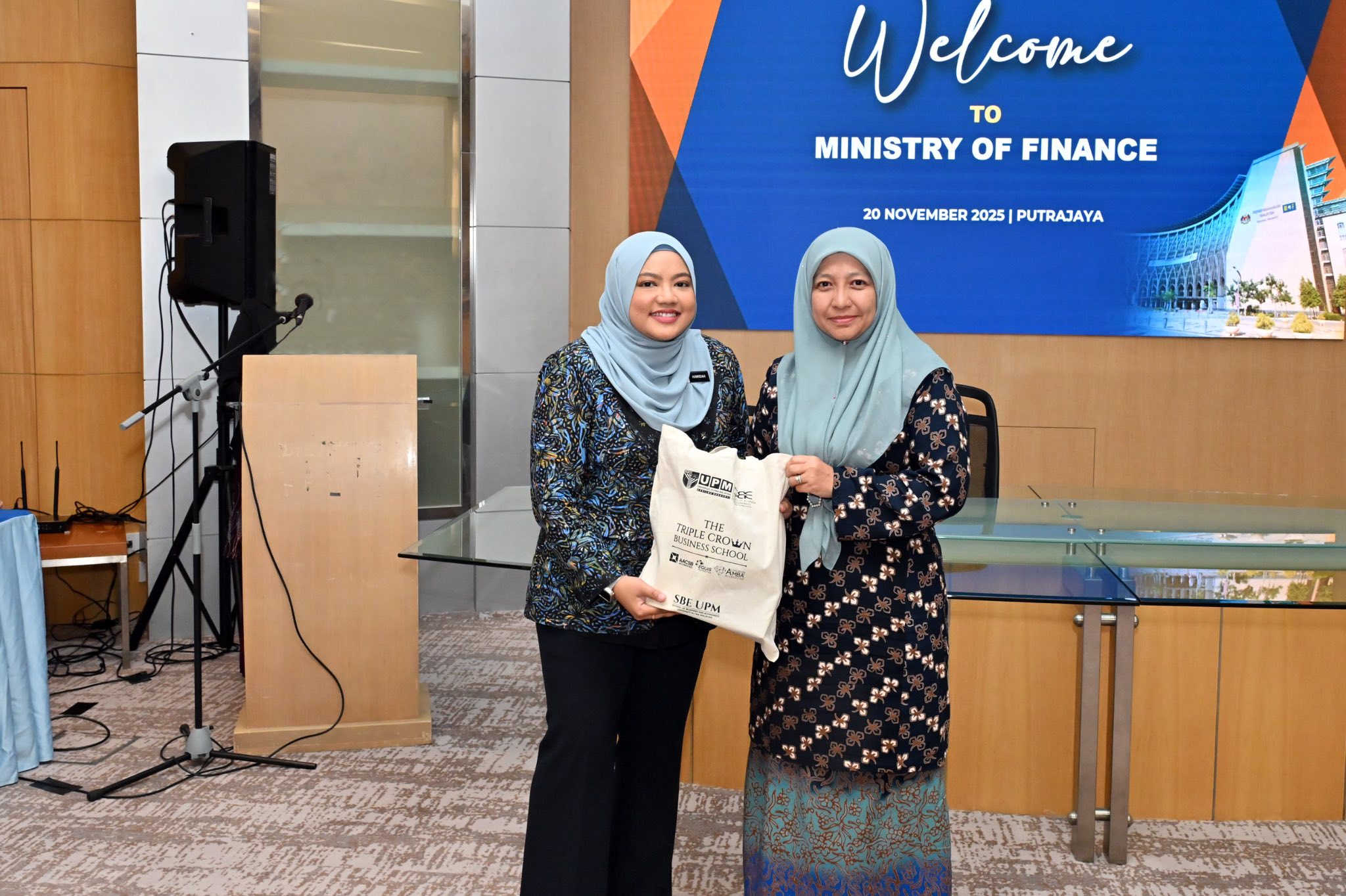 Sesi Lawatan Akademik Ke MoF Oleh UPAC