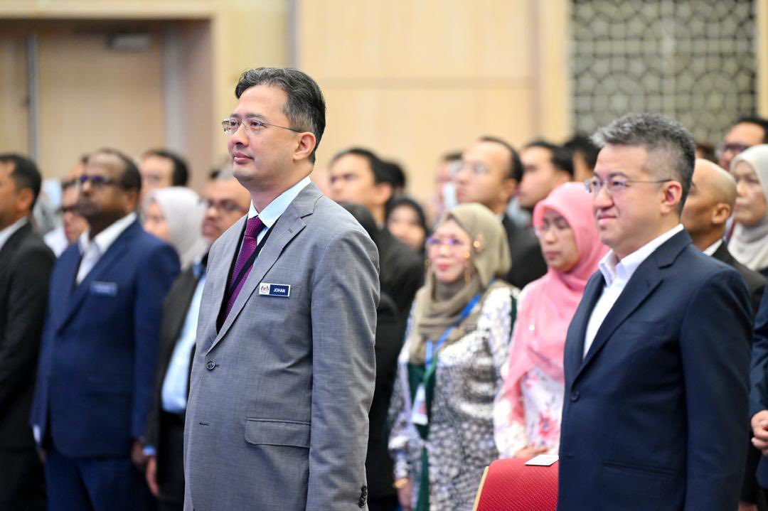 Perhimpunan Bulanan YAB Perdana Menteri Bersama-Sama Warga JPM Bulan ...